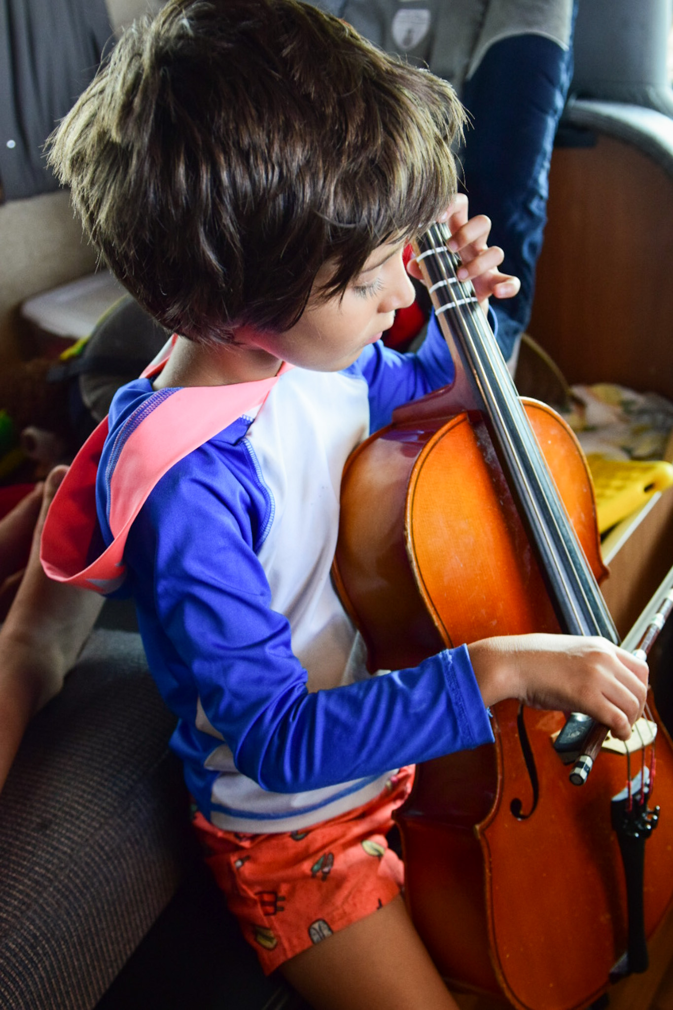 What Age To Start Violin Lessons and Other String Instruments Local 