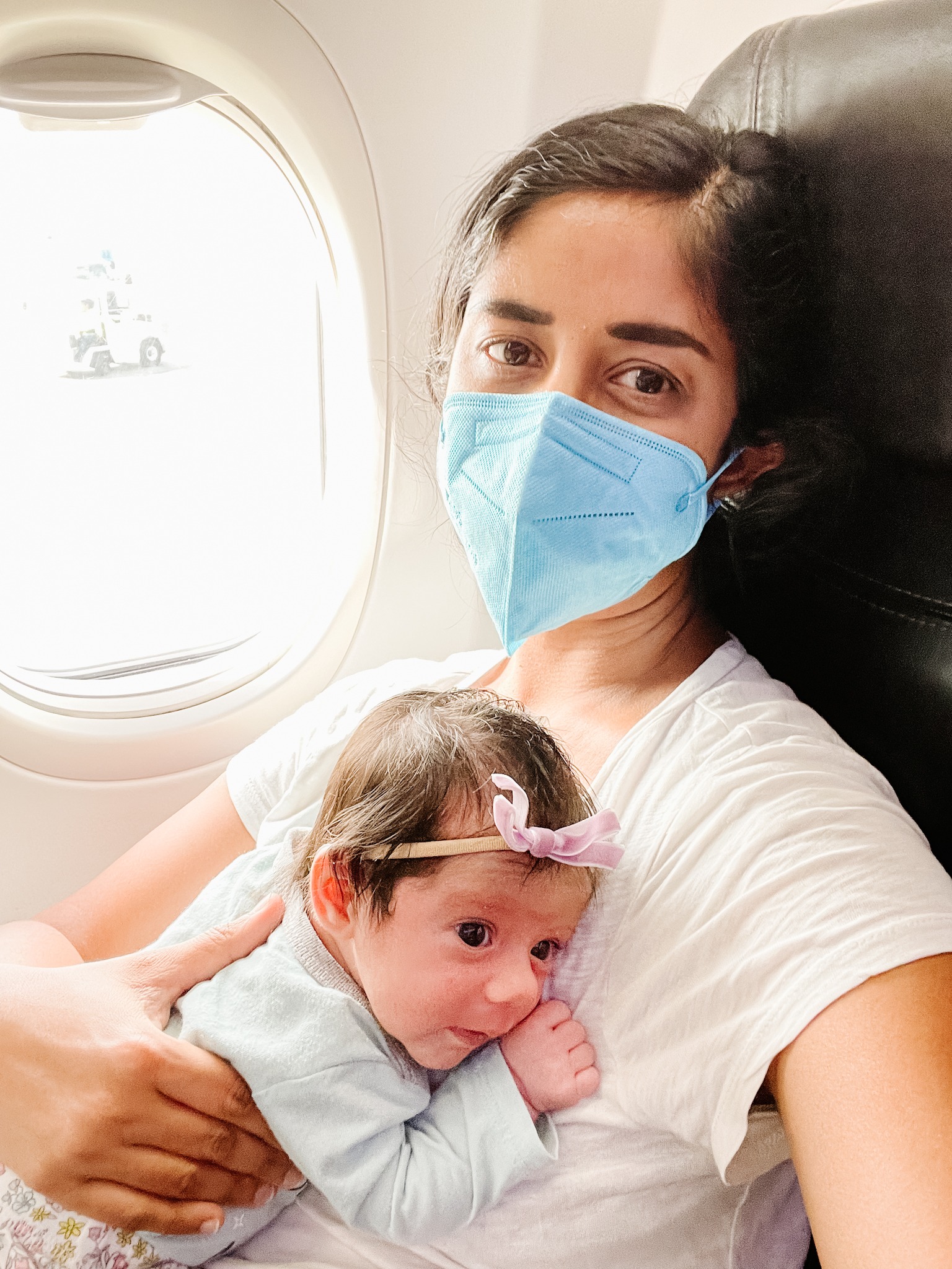 The Best Holiday Air Travel Tips with Kids from a Mom of 6 | Local ...